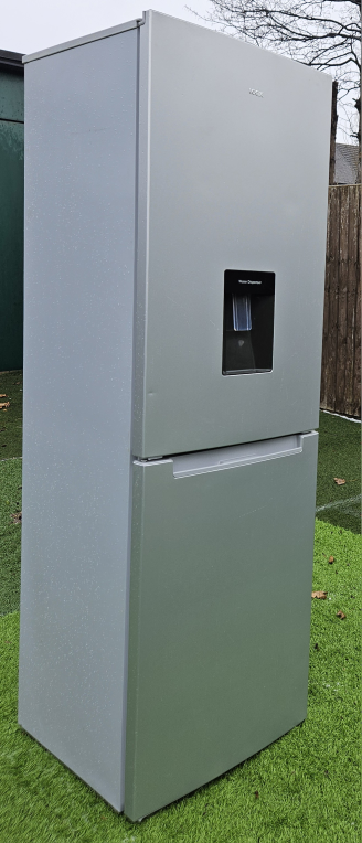 LOGIK fridge freezer - water dispensing - Delivery * | Karrot